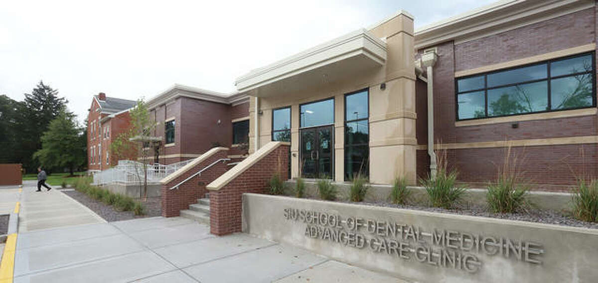 SIU SDM Advanced Care Clinic opens in Alton