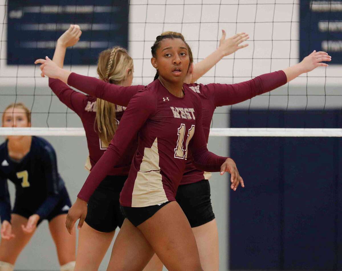 VOLLEYBALL: Lake Creek starts season with win over Magnolia West
