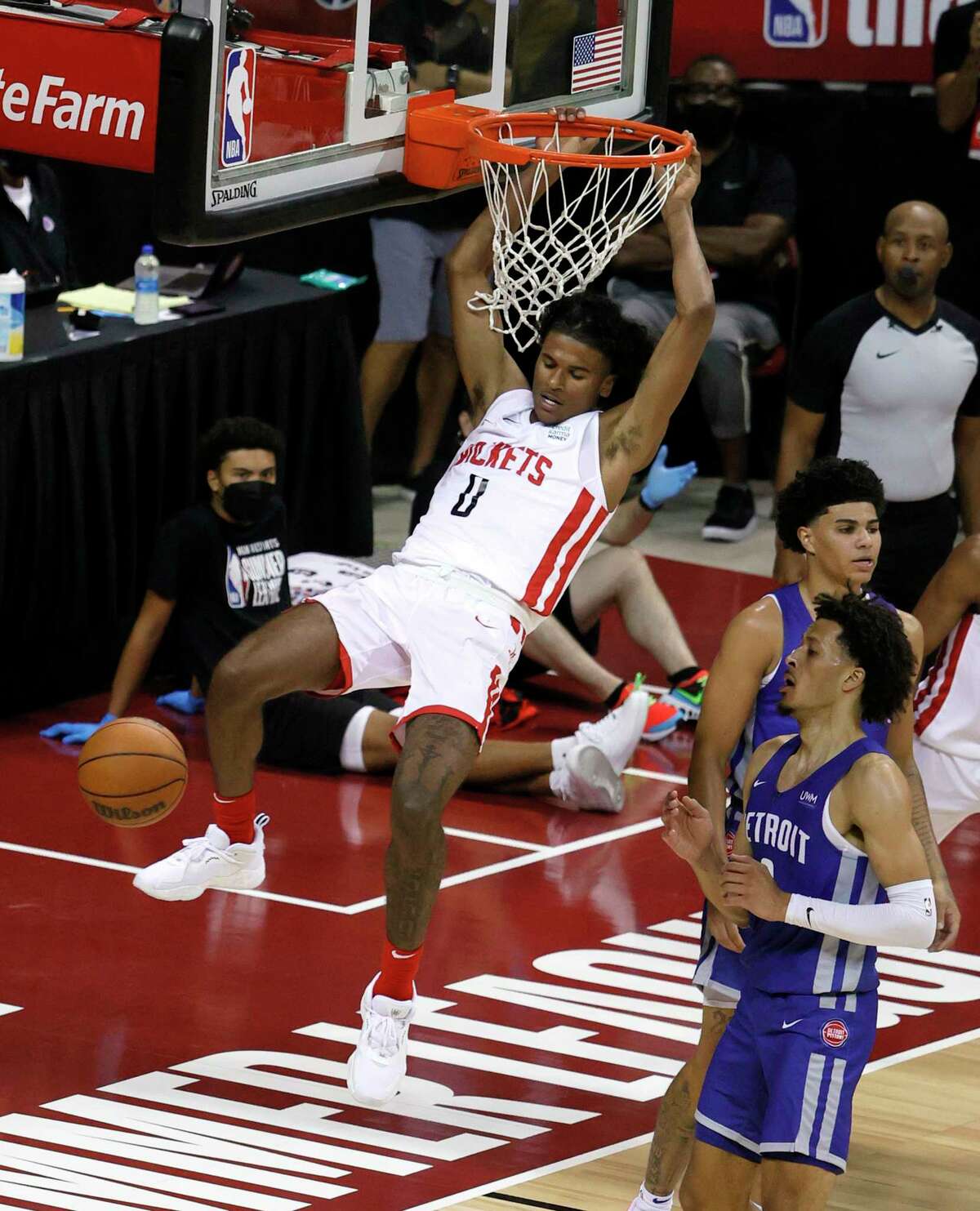 Jalen Green doesn't take the bait as Rockets top Pistons, Cade Cunningham