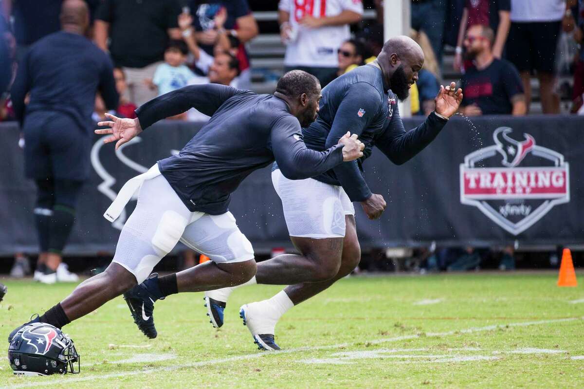 McClain: Maliek Collins is Texans’ middle man on defensive front