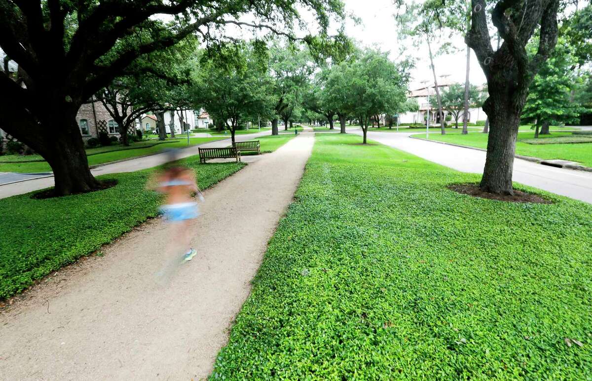 Tanglewood developer plans $300 million, 33-story tower