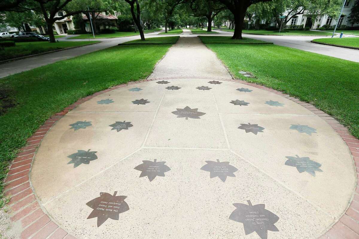 Tanglewood developer plans $300 million, 33-story tower