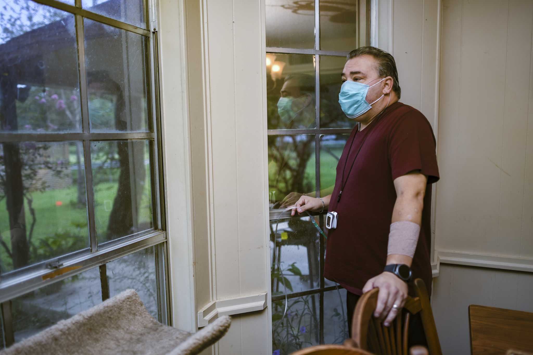 'Chomping at the bit': San Antonio comedian Cleto Rodriguez plans ...