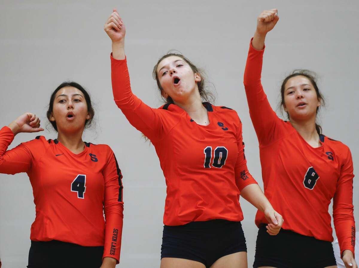 Seven Lakes Volleyball