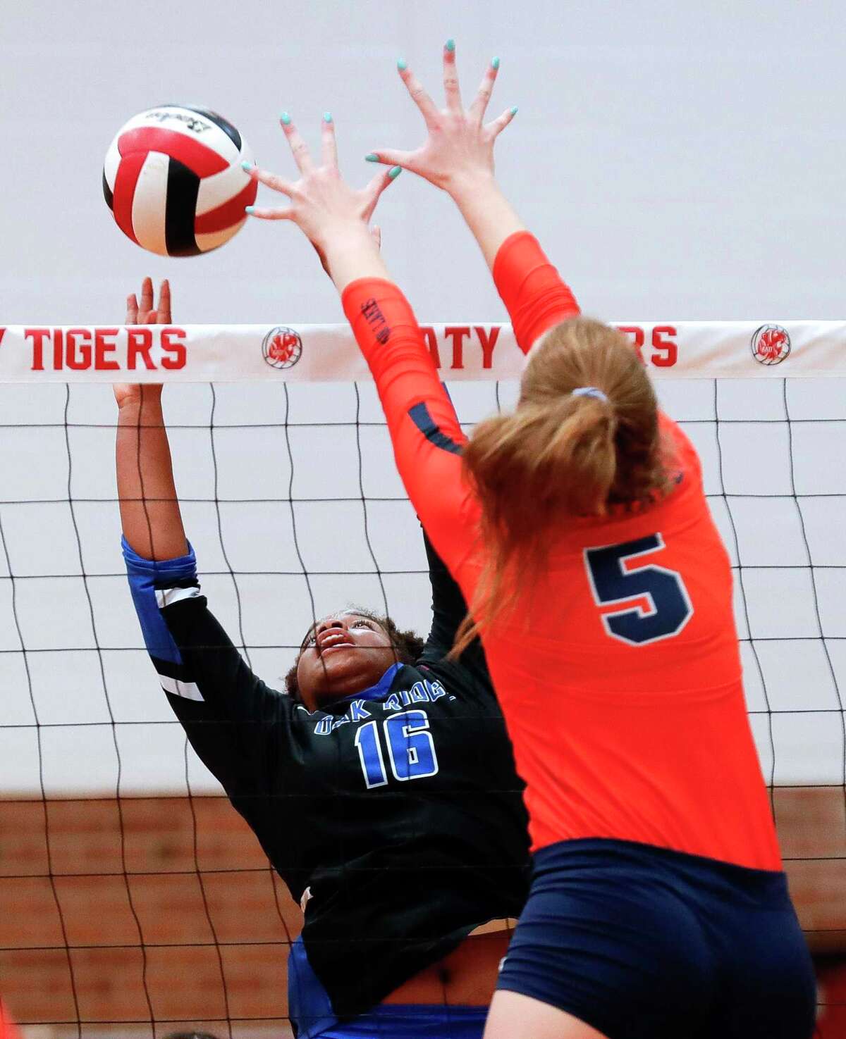 VOLLEYBALL: College Park, Oak Ridge among locals enjoying return of ...