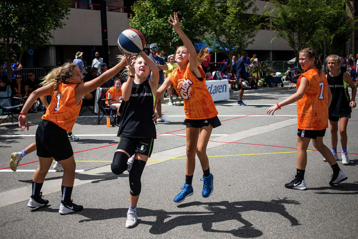 Gus Macker 3 on 3 basketball tournament in downtown Midland