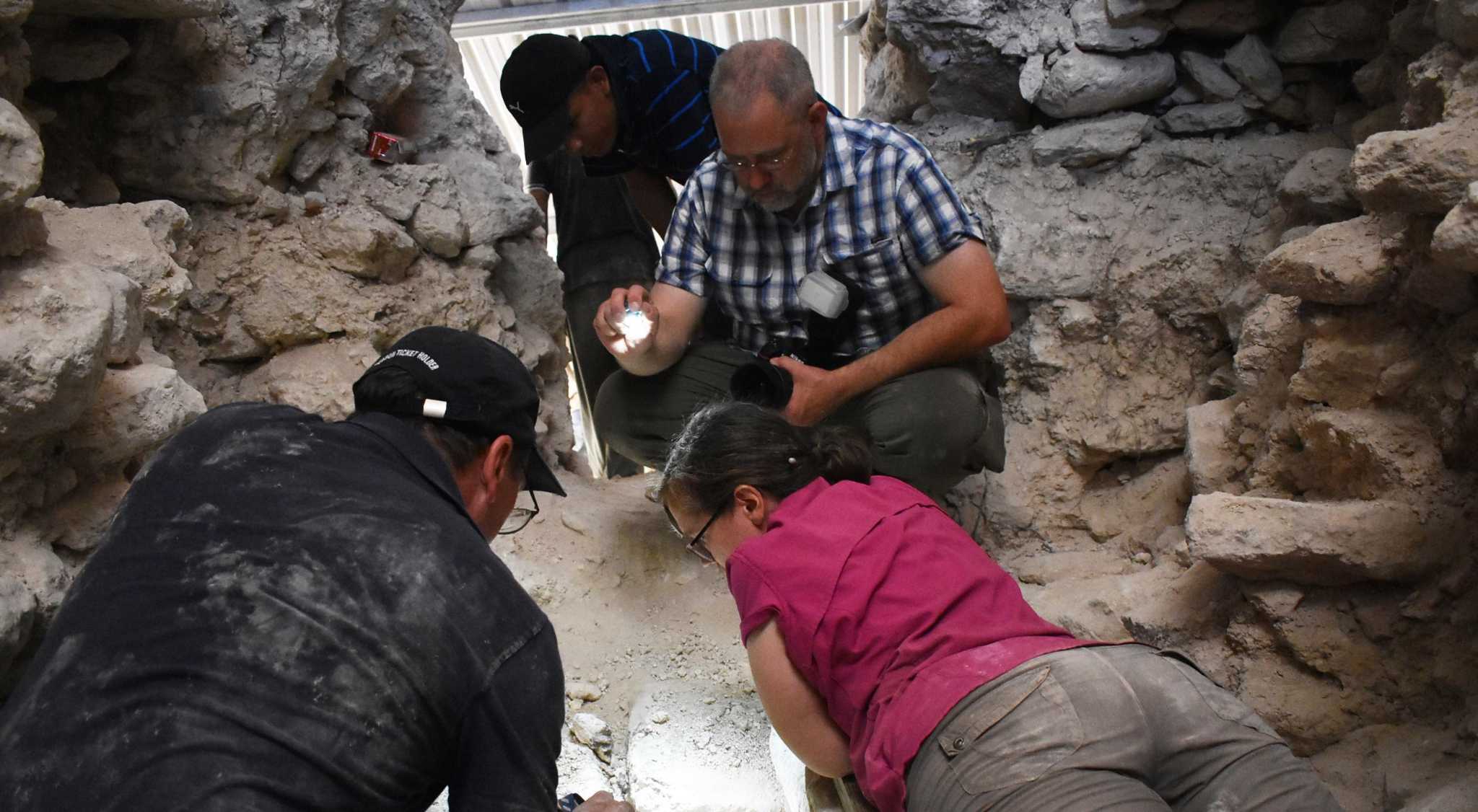 ‘Incredible find’: Mayan artifacts discovered by UTSA students in ...