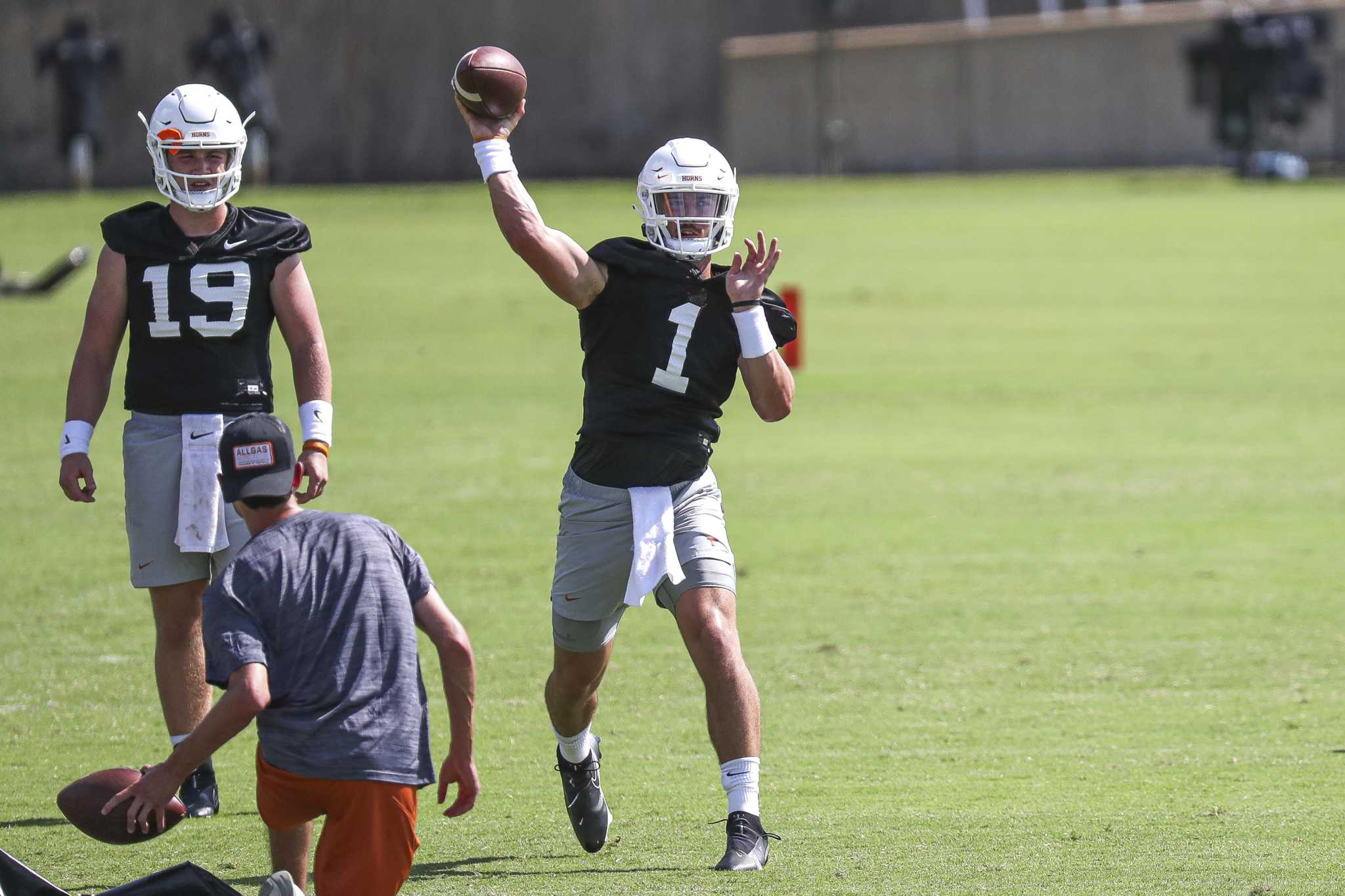 Texas football preview: Hudson Card gets the nod at QB