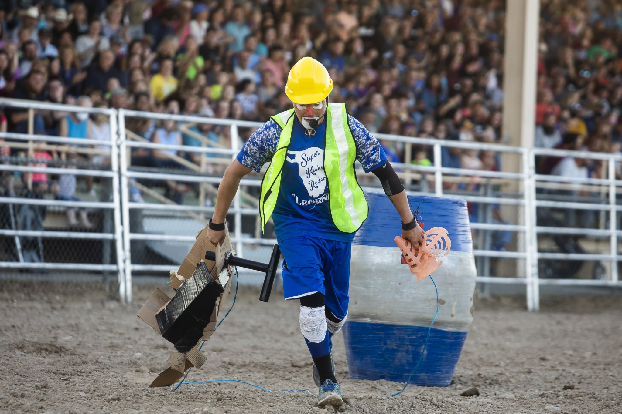 Rodeo clown entertaining crowds at Midland County Fair