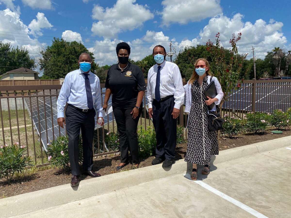 Houston community leaders celebrate new affordable housing complex, pre-K