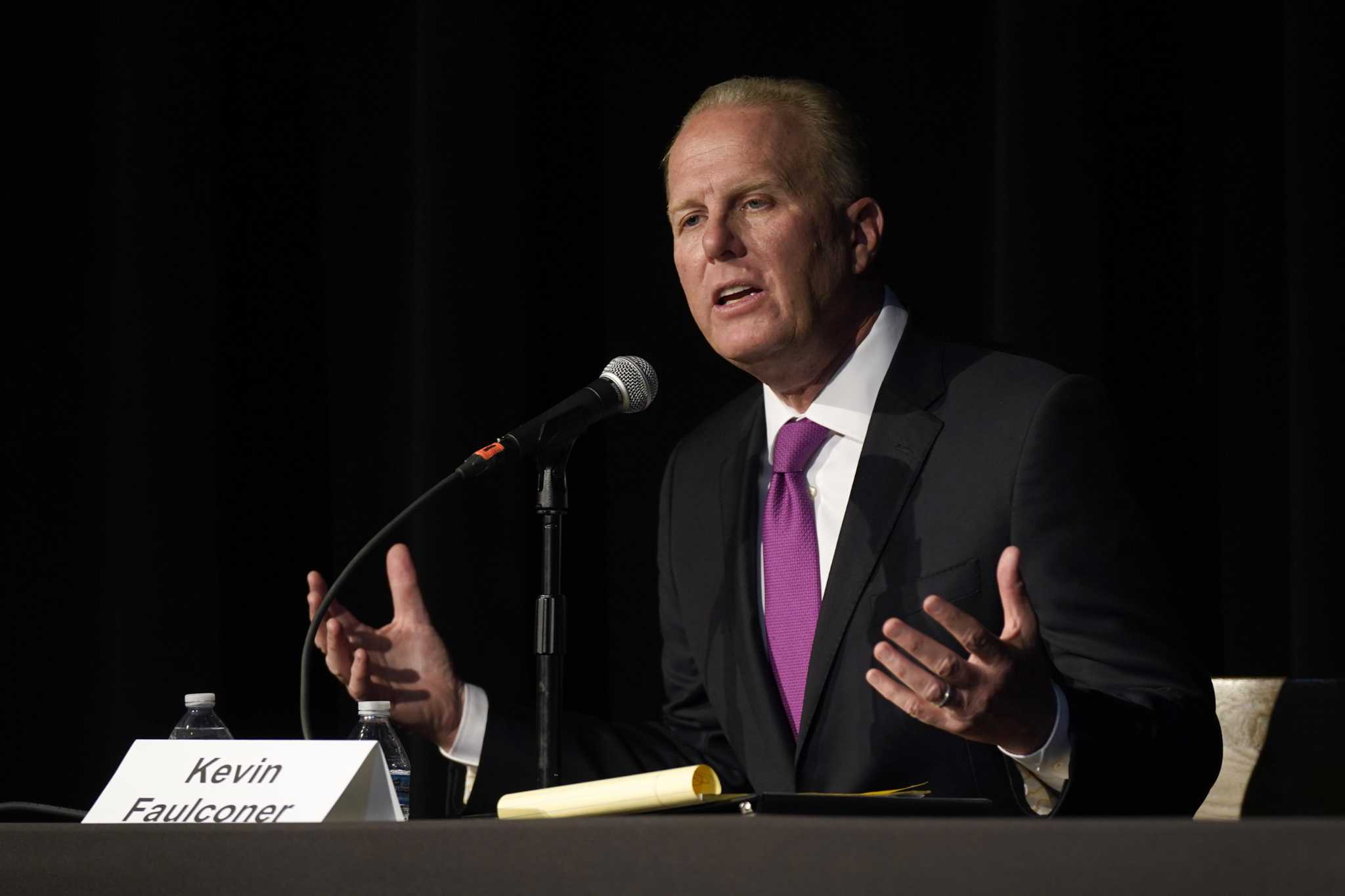Faulconer calls out Elder to grab moderate GOP middle in recall