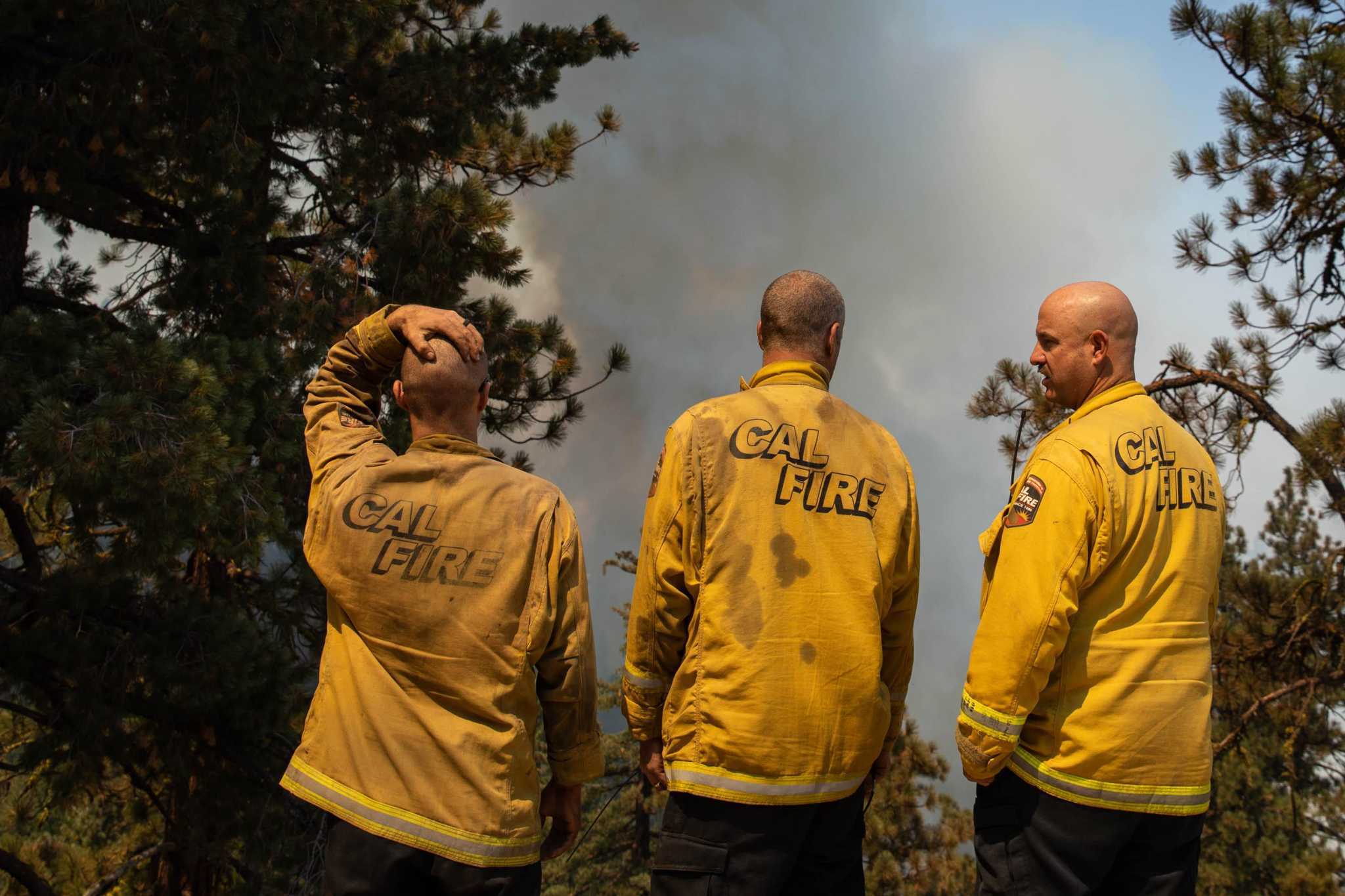 Firefighters try to subdue Dixie, Caldor blazes as smoke pollutes Bay ...