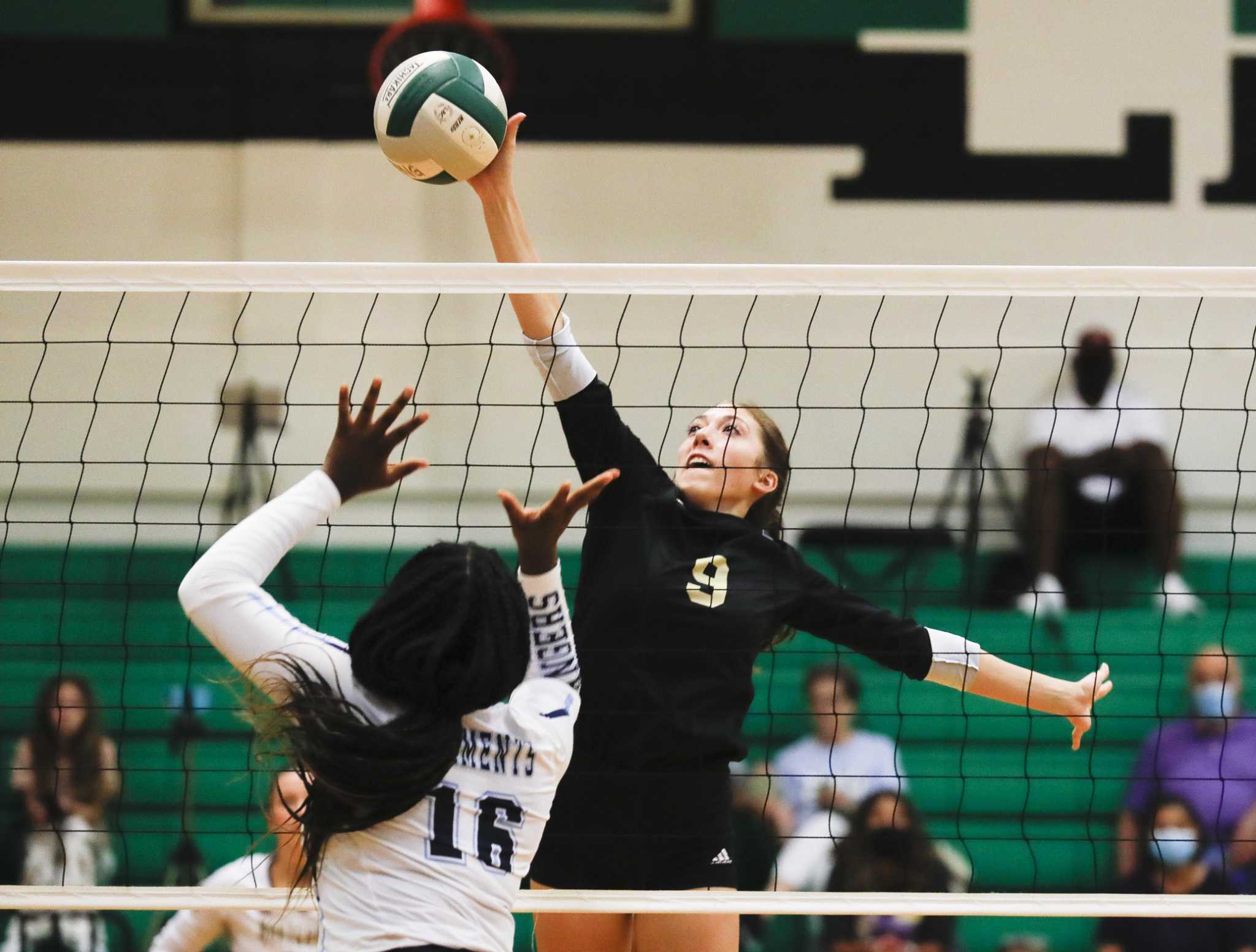 VOLLEYBALL ROUNDUP: Montgomery begins Spring ISD tourney with pair of wins