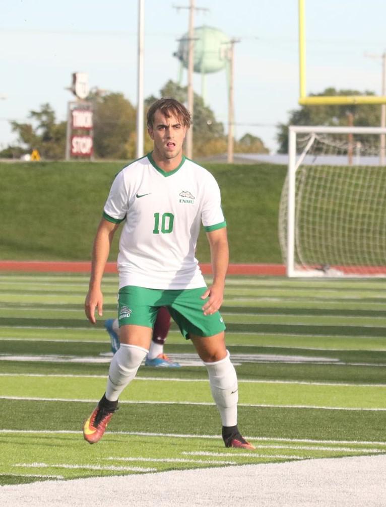 Vaz transfers to TAMIU after previous program unexpectedly cut