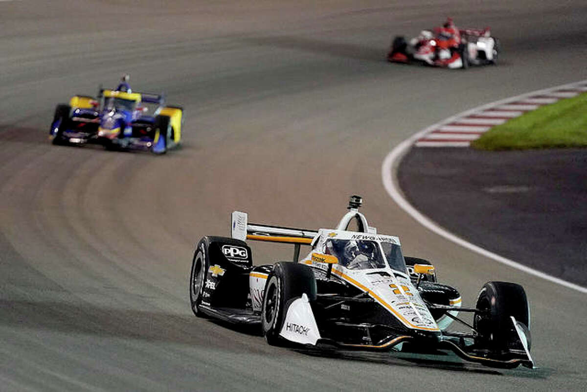 Newgarden in IndyCar hunt after winning Bommarito 500