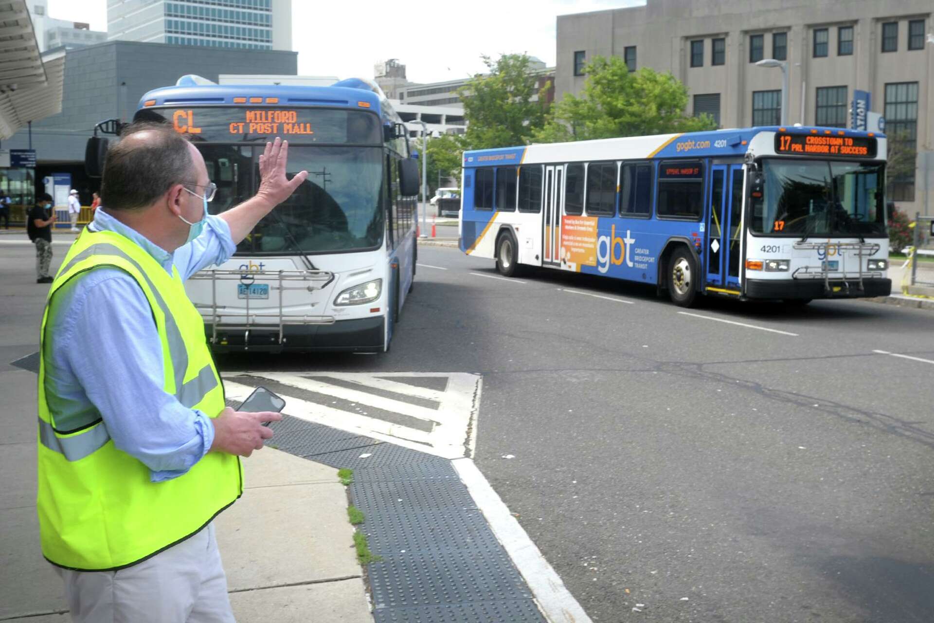 CT committee approves free bus fare for priority school kids