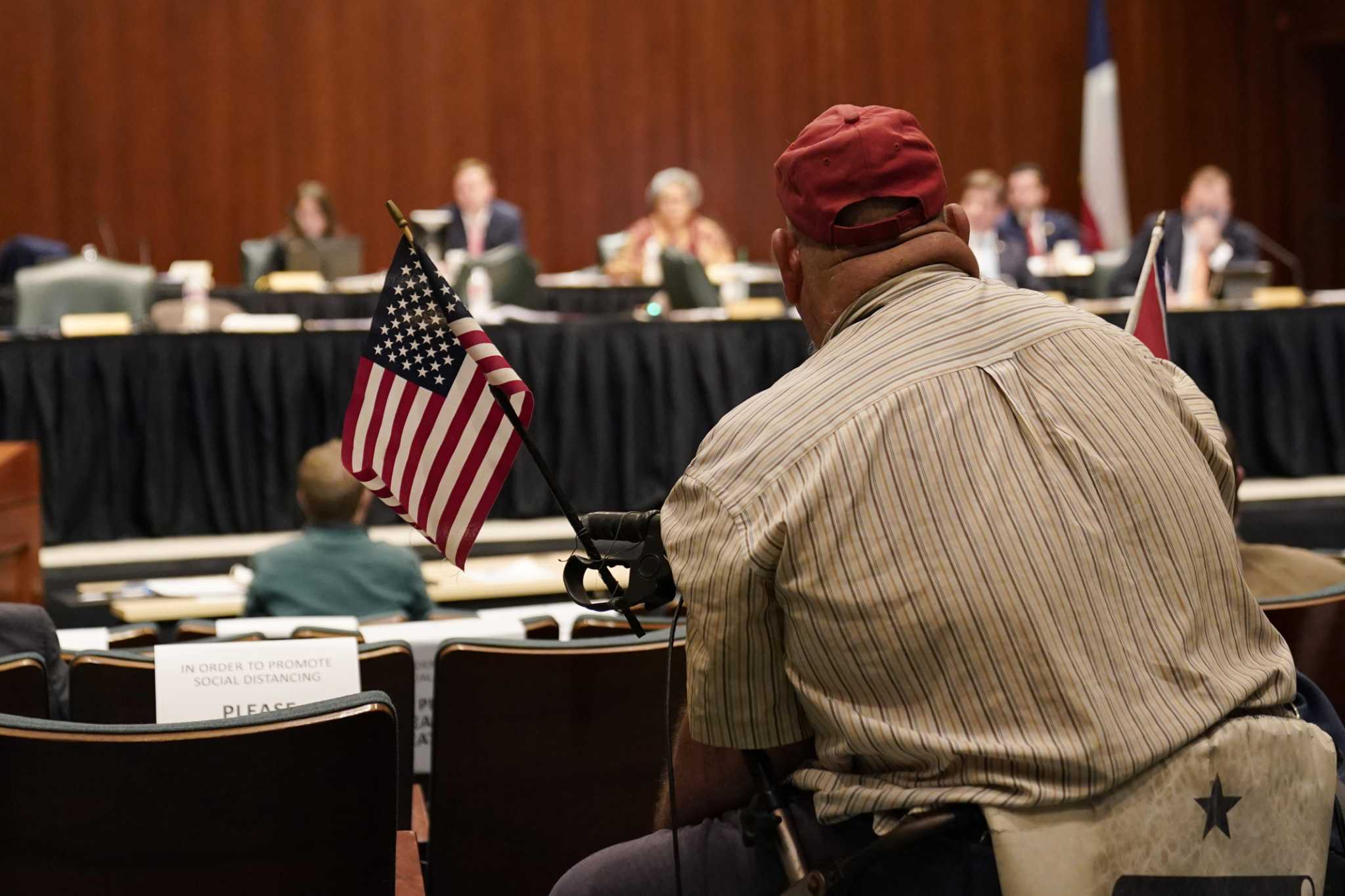 After 6-week boycott, Texas Democrats return to the same voting bill