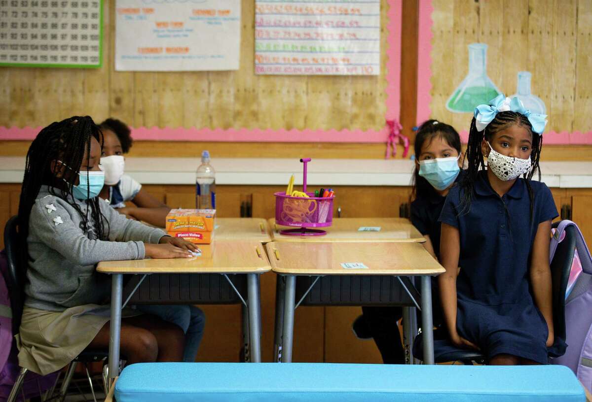 'A day to celebrate': Houston ISD starts new school year amid COVID surge