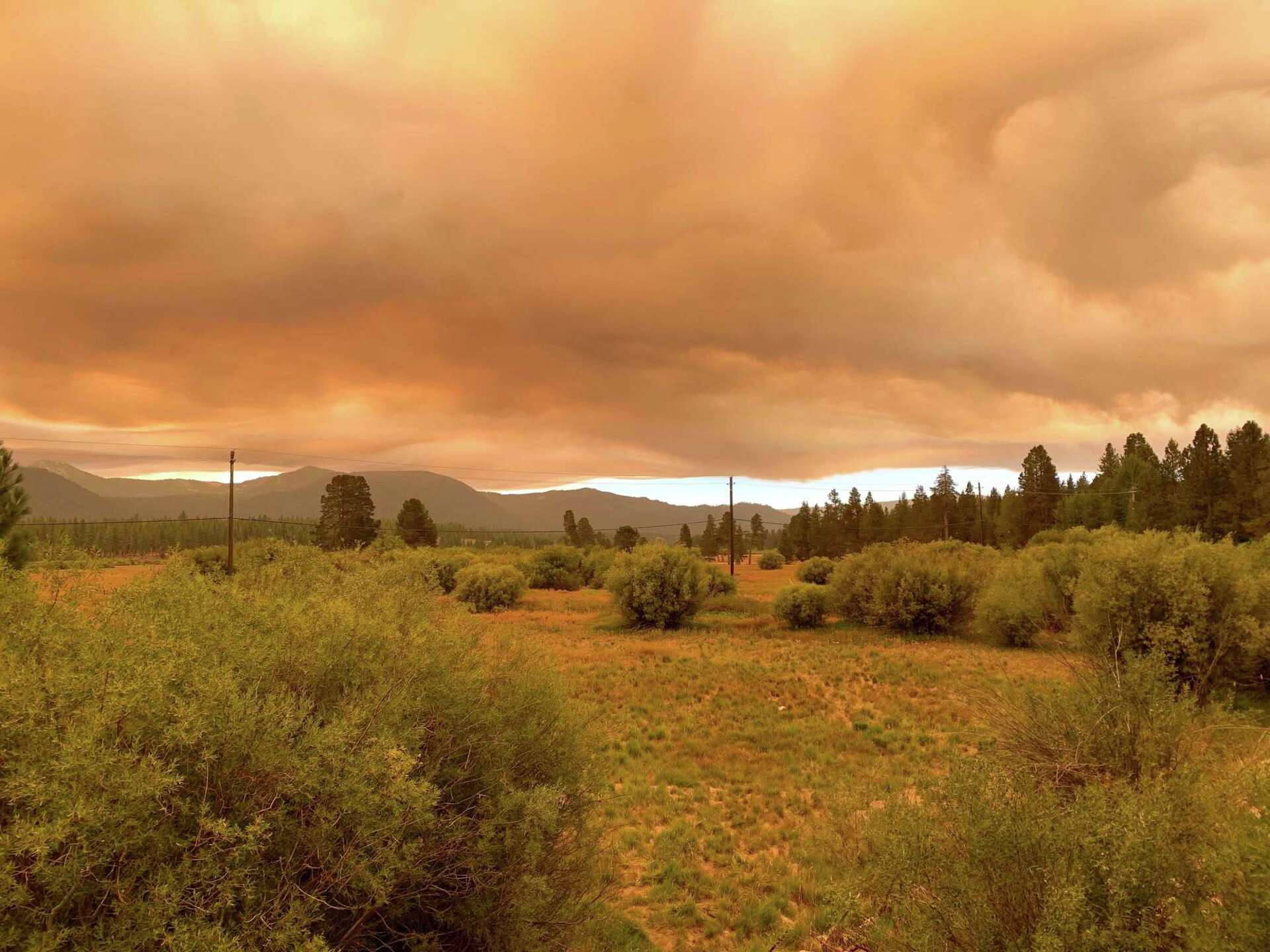 Caldor Fire ‘knocking on the door’ of Lake Tahoe Basin, Cal Fire says