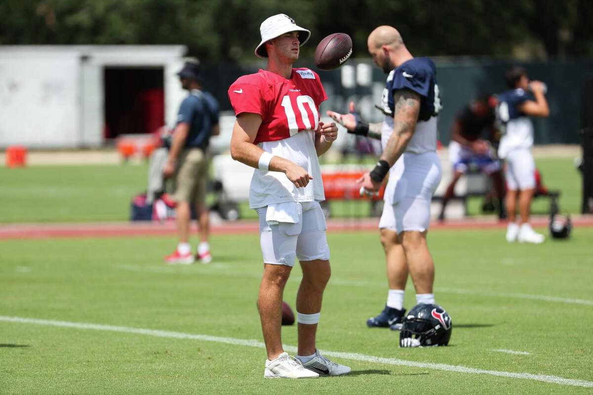 David Culley says new cornerback Ka'dar Hollman a good fit for Texans