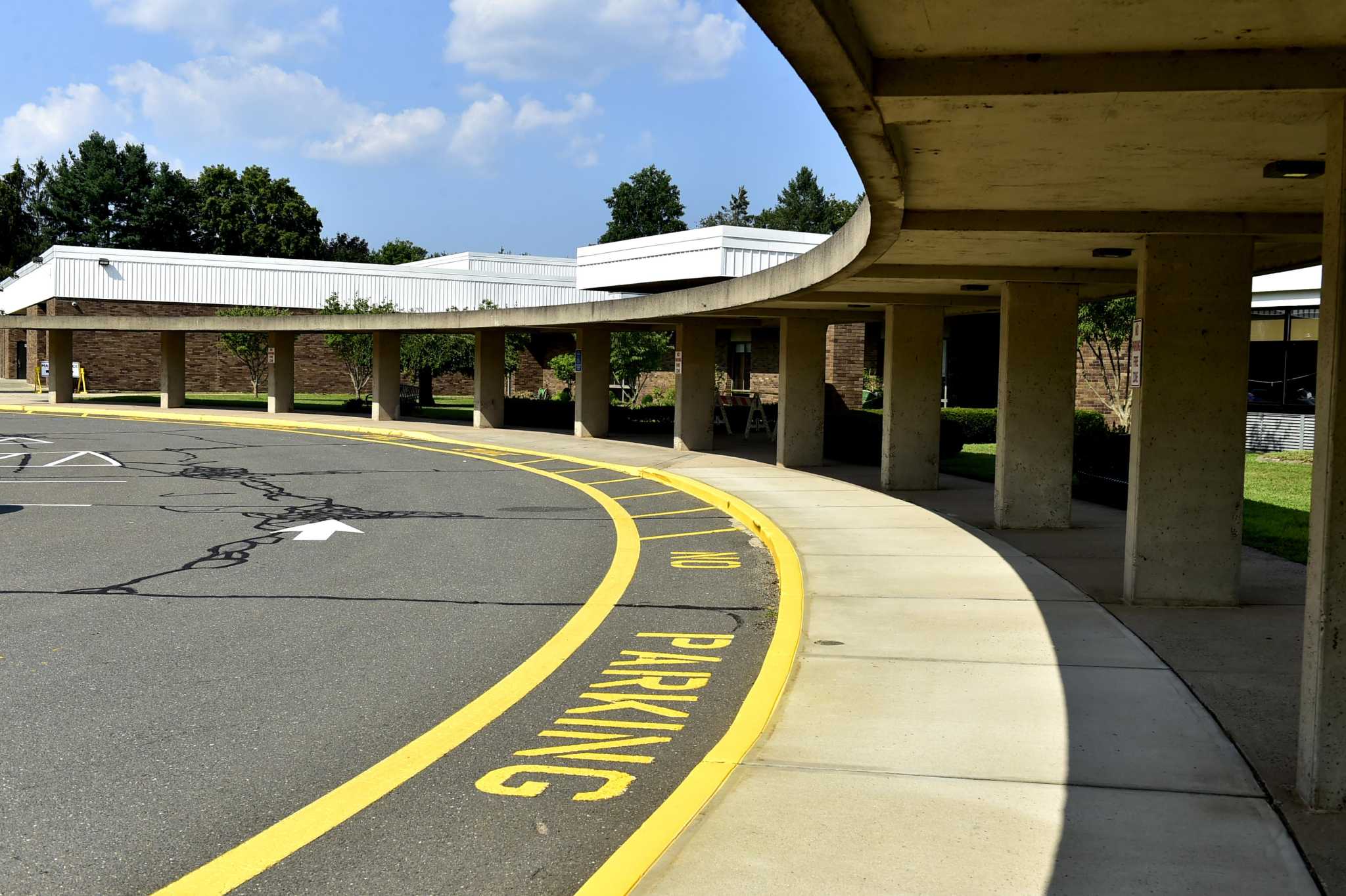 Cheshire Community News: Highland Elementary School principal honored