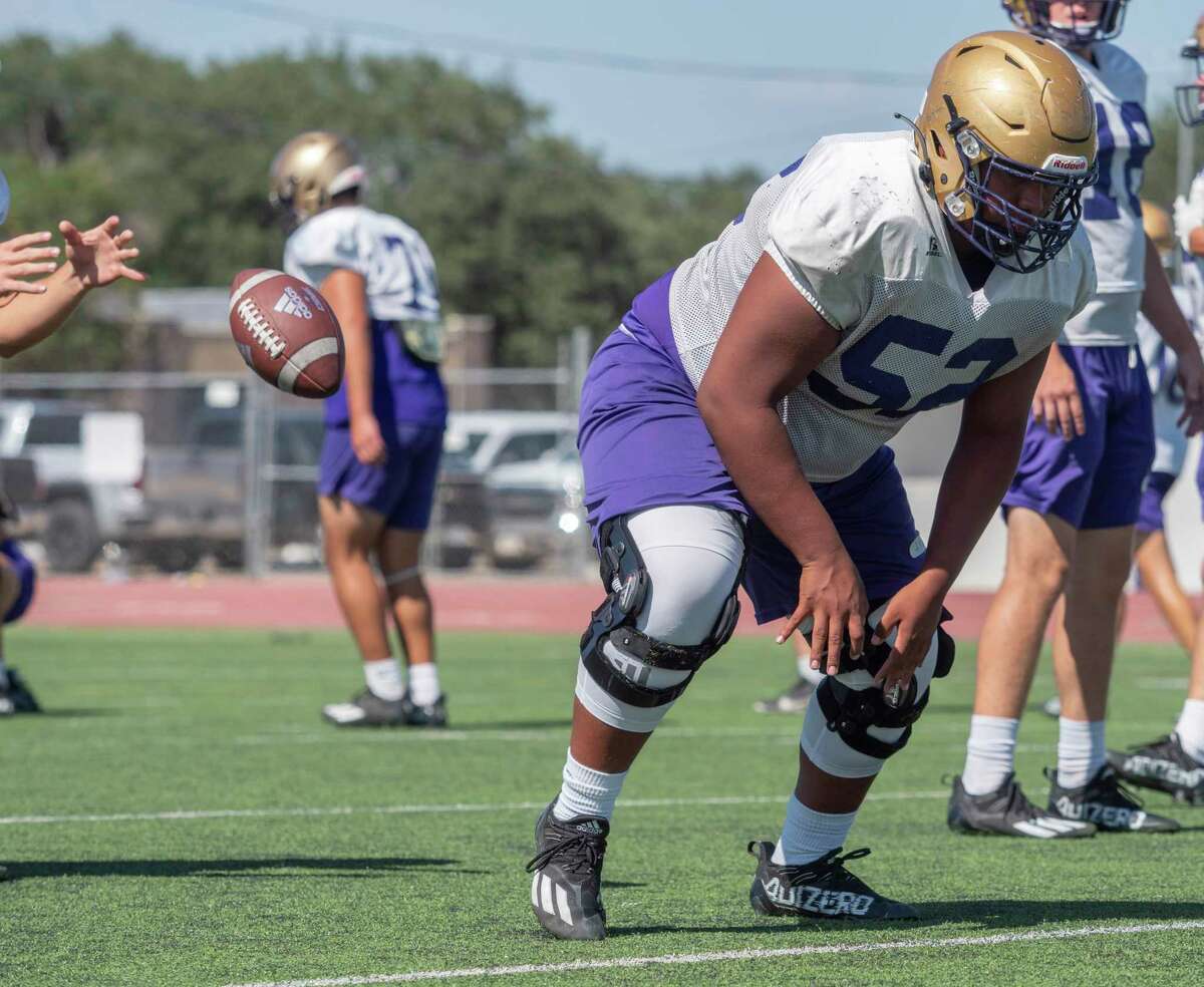 HS FOOTBALL: MHS center Vasquez inspired by his late dad’s guidance