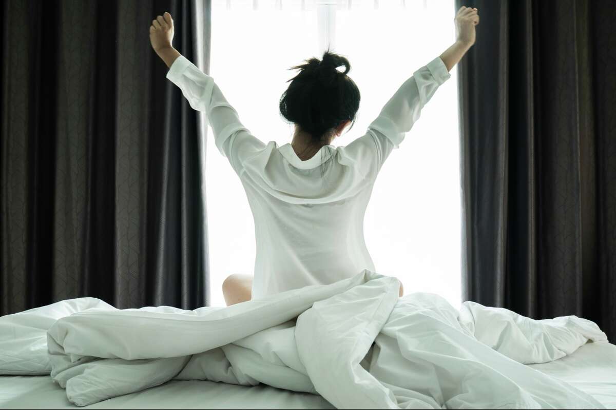 10 Morning Routine Hacks For Happiness And Productivity