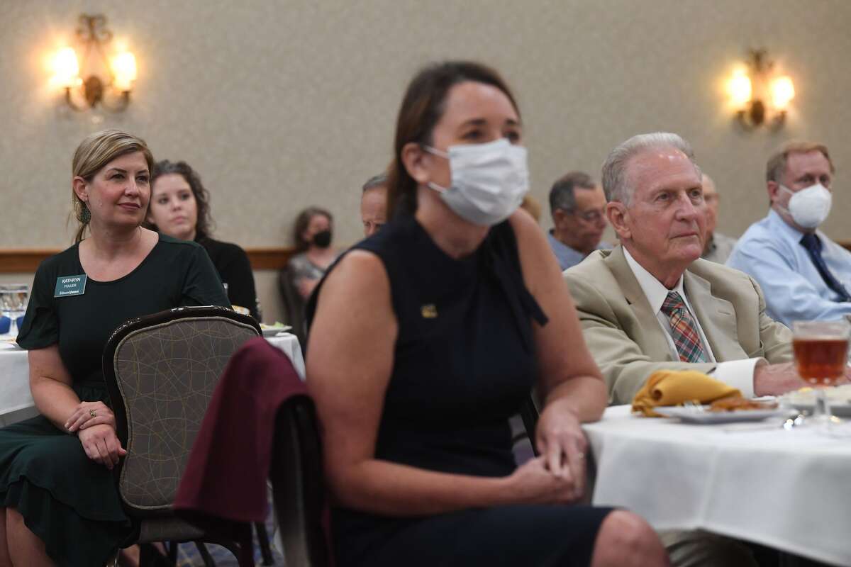 Mouton talks AT&T Building, drainage and equity at Rotary meeting