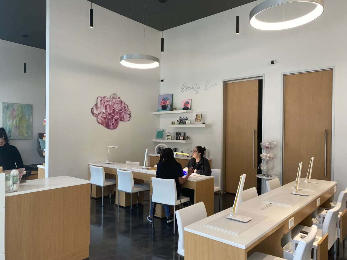 San Antonio's membership-based salon pairs speed with serenity