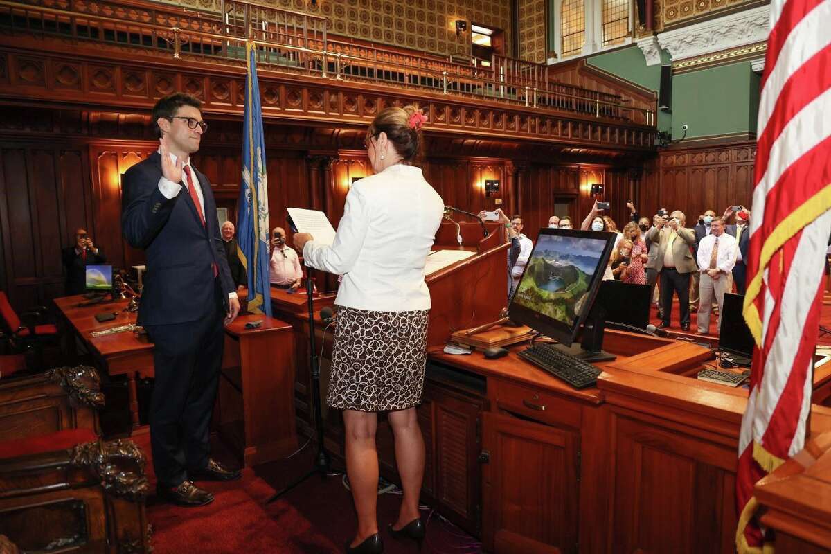 Republican Ryan Fazio takes the oath of office as a new state senator
