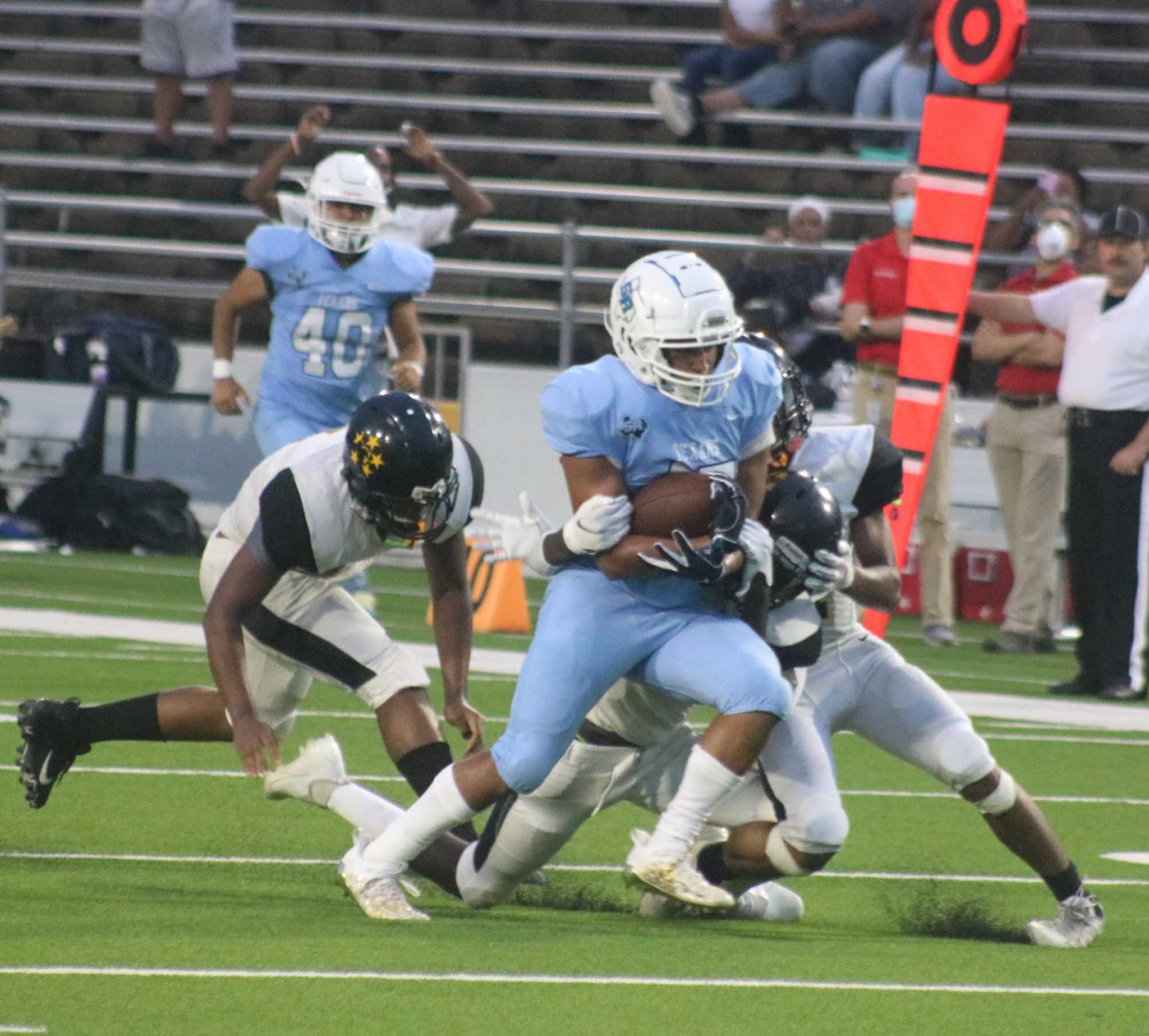 Rayburn nabs first opening-night win in nine years