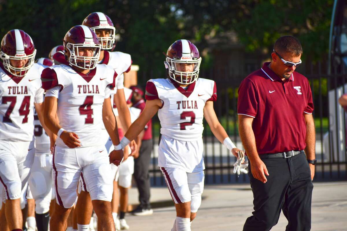 Pics: Tulia @ Floydada Football