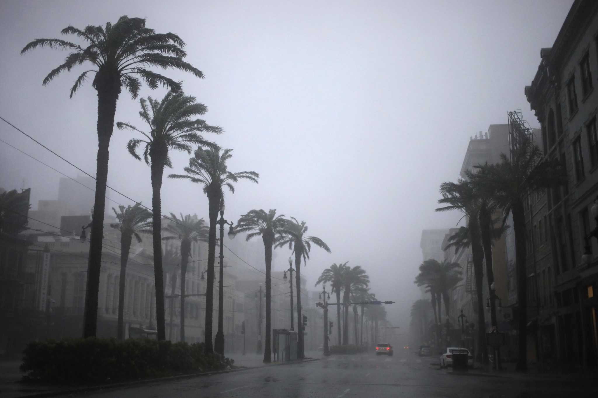 Red Cross opens shelters in Orange for LA neighbors in need