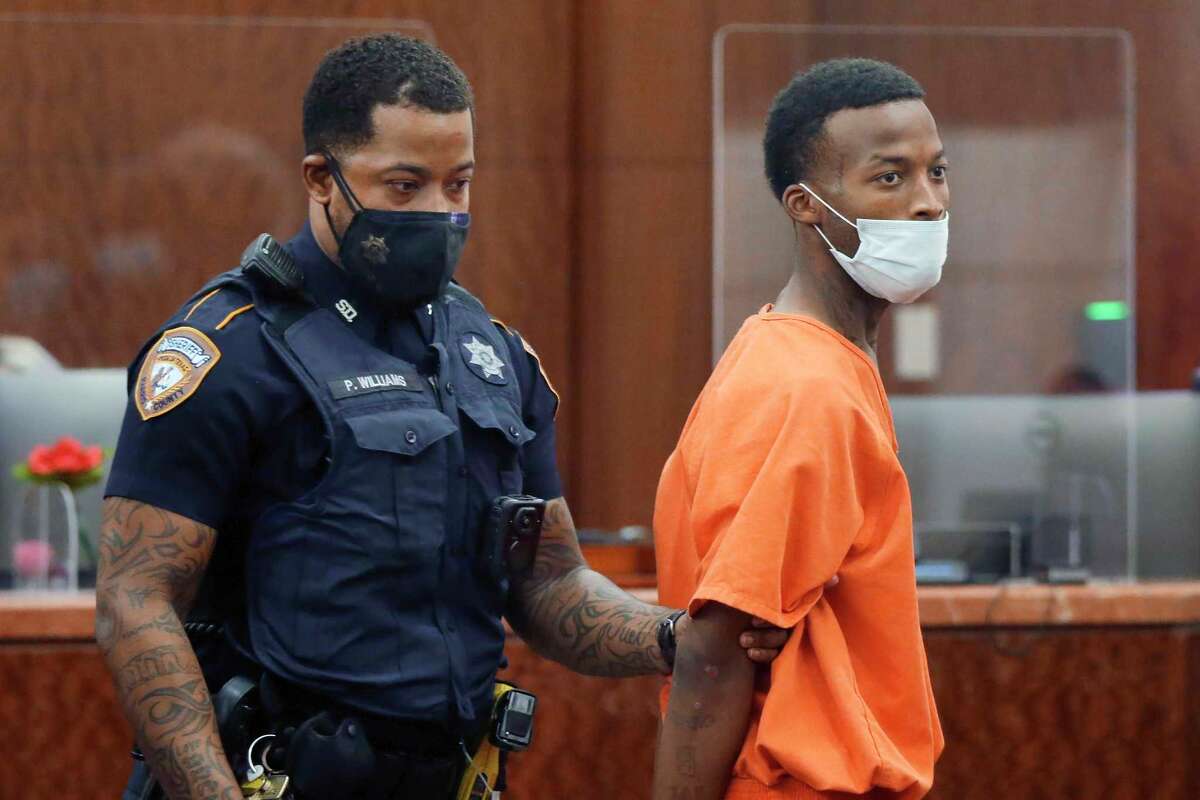 Suspects in fatal shooting of New Orleans officer each claim to be ...