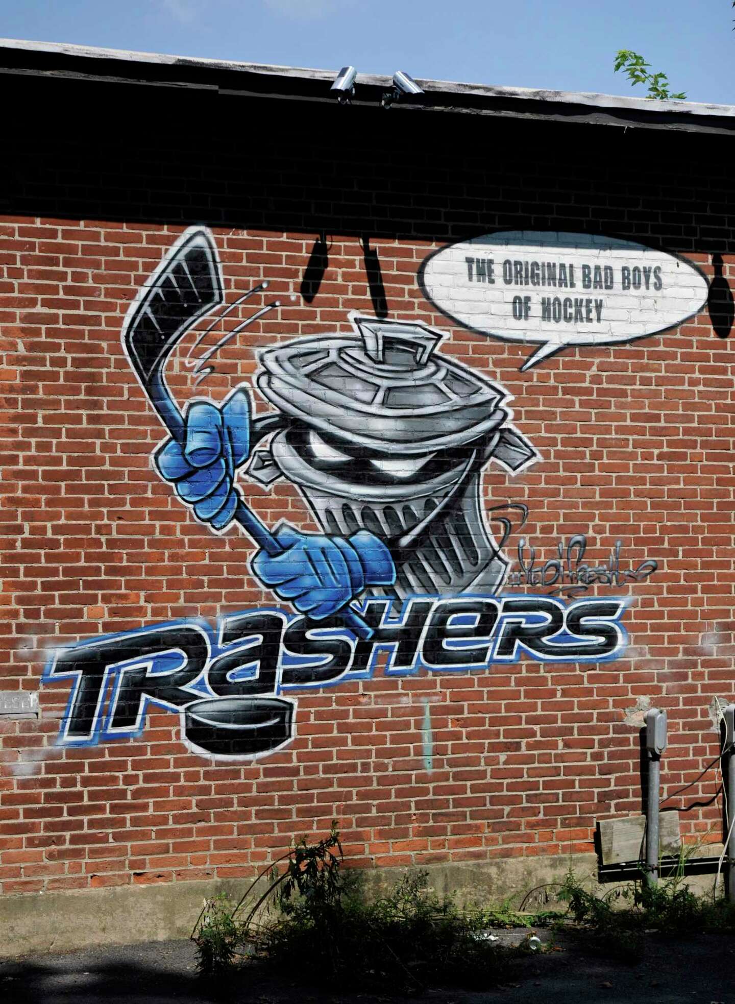 Netflix documentary features hockey’s ‘Bad Boys,’ the Danbury Trashers