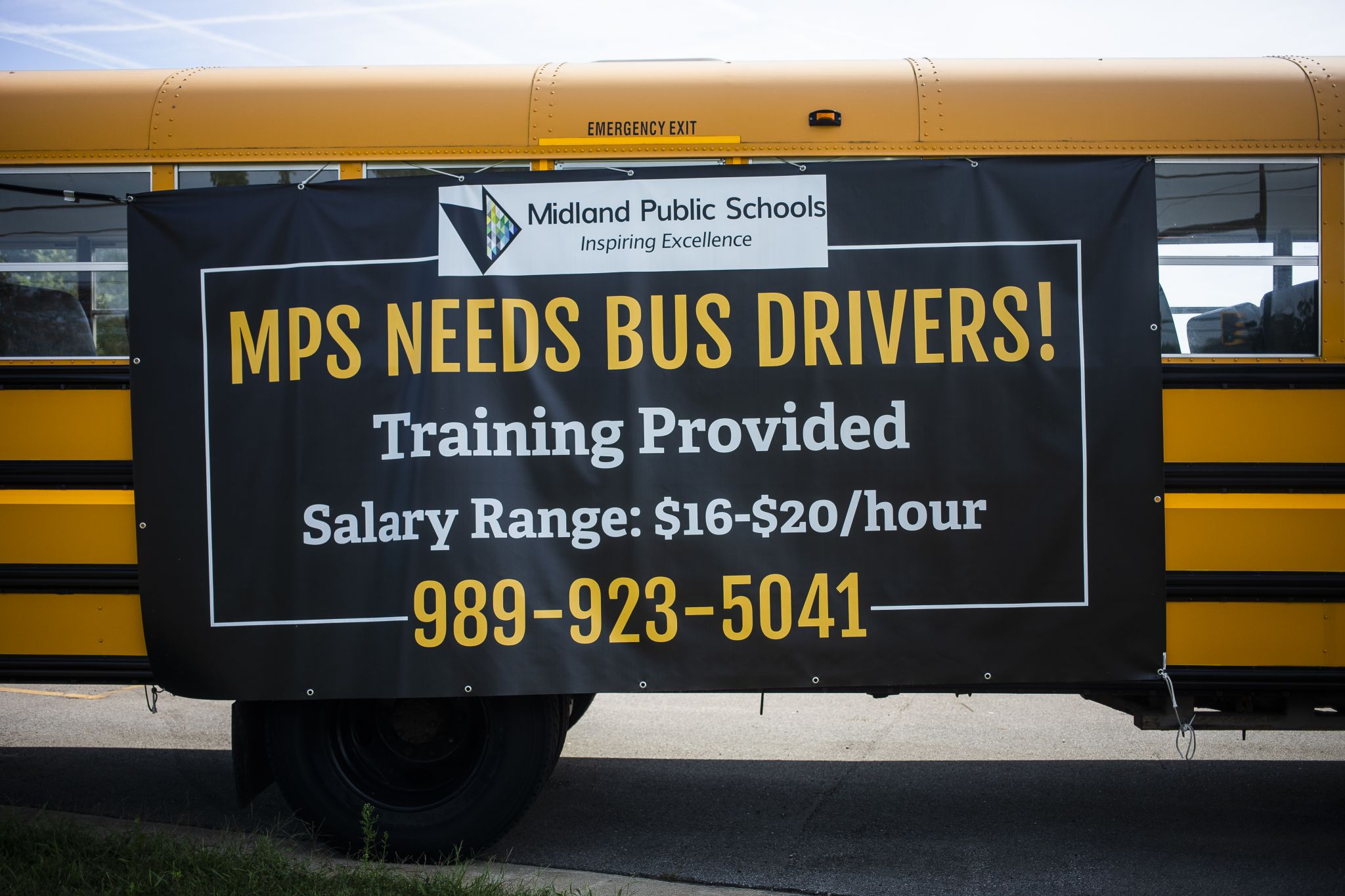 School bus drivers needed