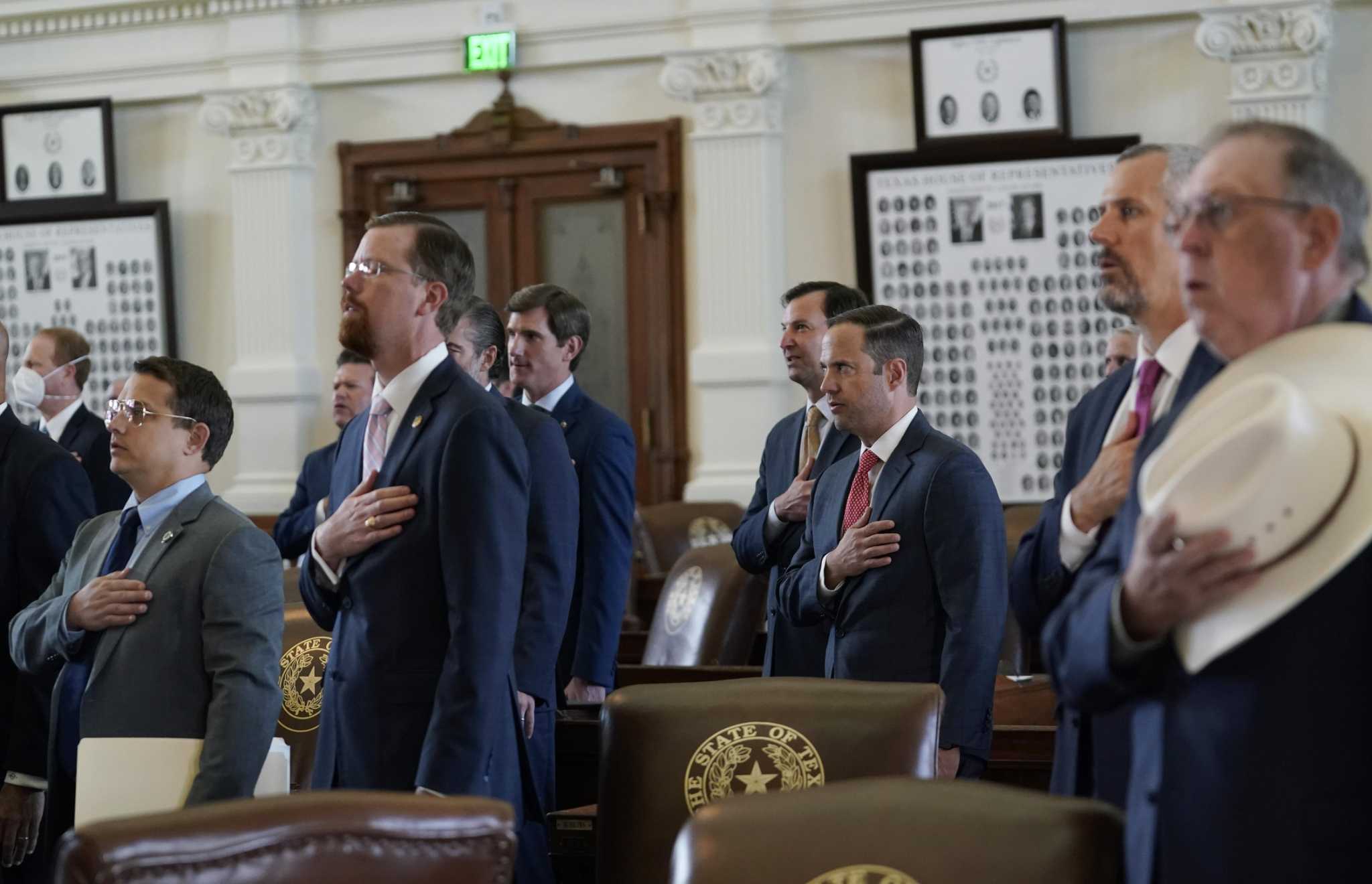 Right-wing megadonors paying big in Texas to replace GOP lawmakers with ...