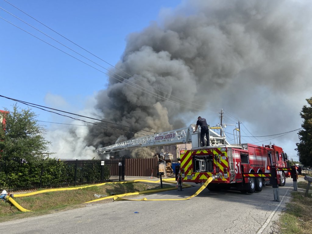 3-alarm blaze burns at west Houston warehouse