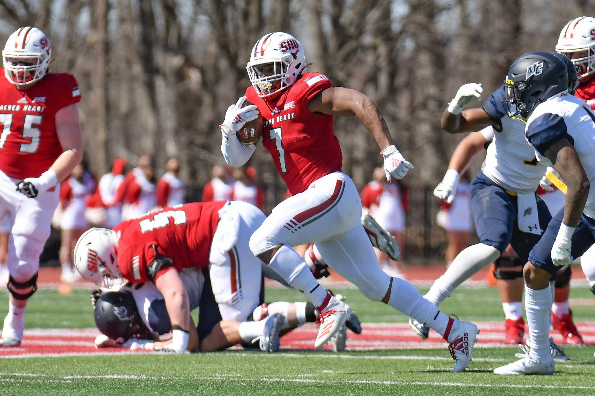 Sacred Heart’s Julius Chestnut chasing records, honors and NFL dreams