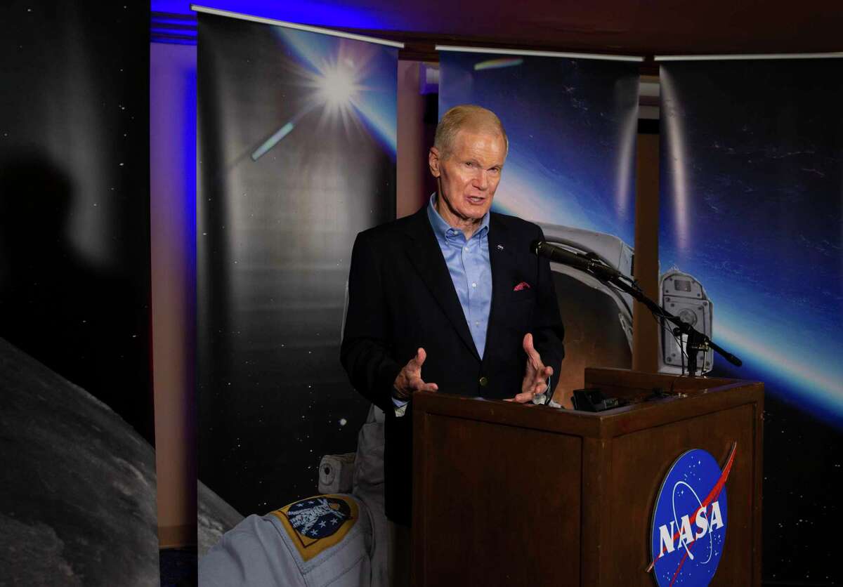 NASA Administrator Bill Nelson visits Houston