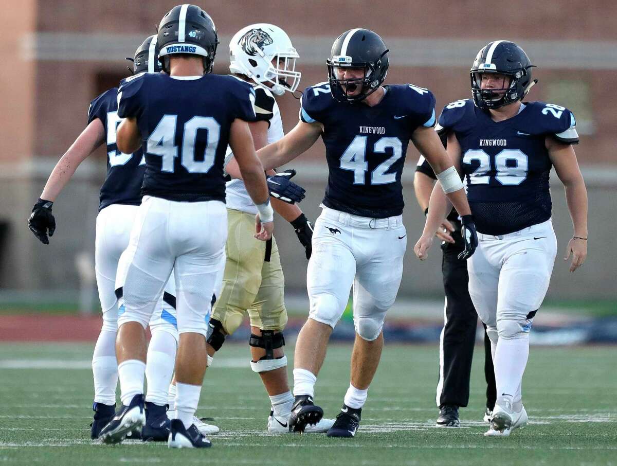 FOOTBALL: Conroe rolls to first shutout since 2007 at Kingwood