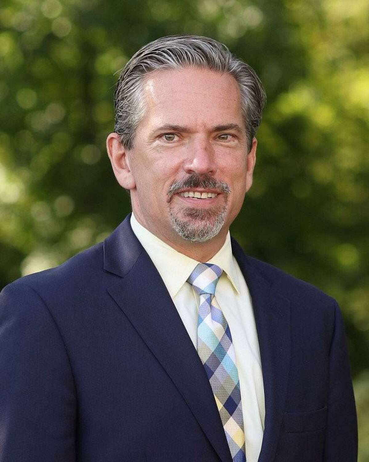 Stratford Teacher To Receive National Education Advocacy Award
