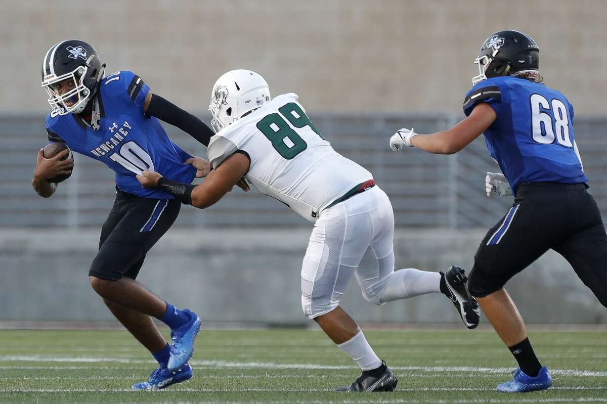 New Caney defeats Kingwood Park for 7th straight year