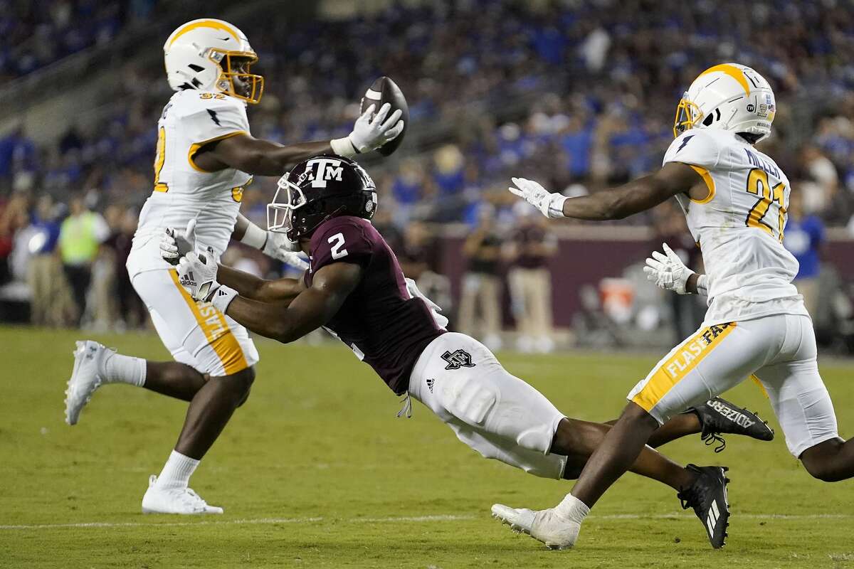 Texas A&M uses solid second half to beat Kent State