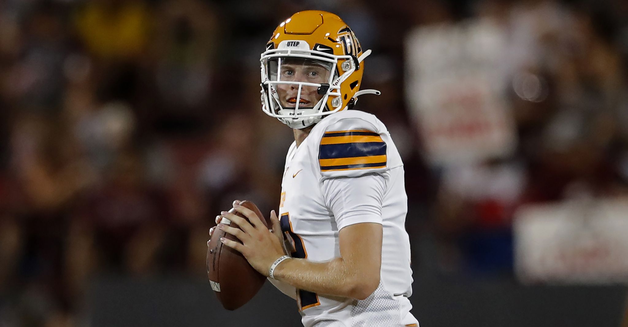 Gavin Hardison's 3 TD passes help UTEP beat Bethune-Cookman