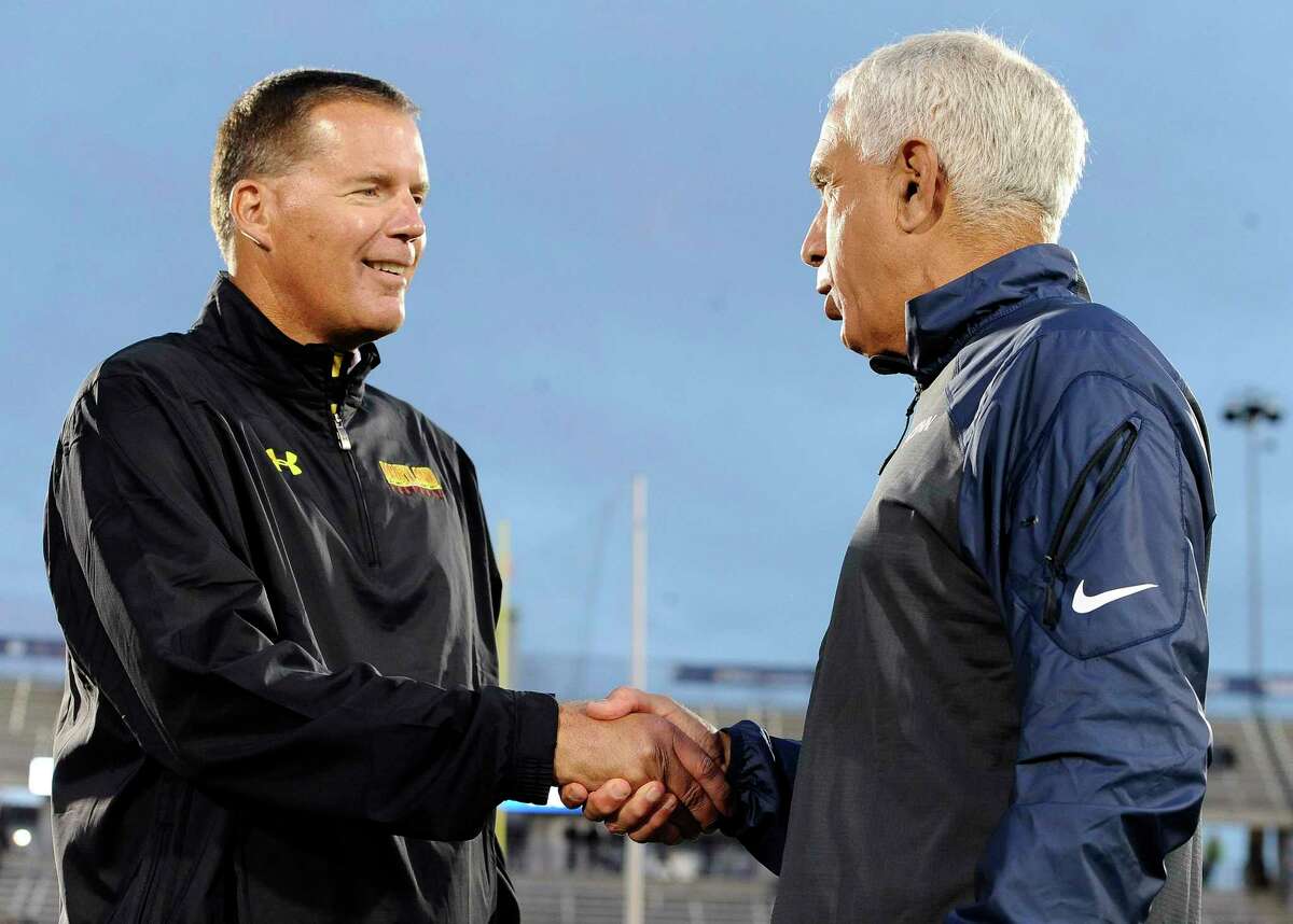 UConn football coach Randy Edsall announces plans to retire after season