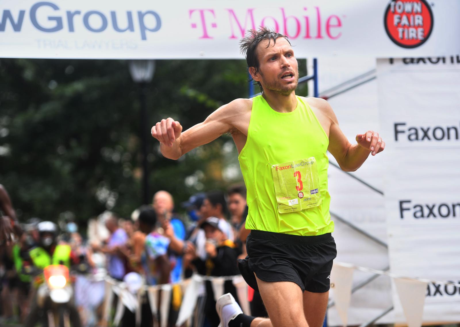 New Haven 20K race ends with dramatic finish for top three runners ...