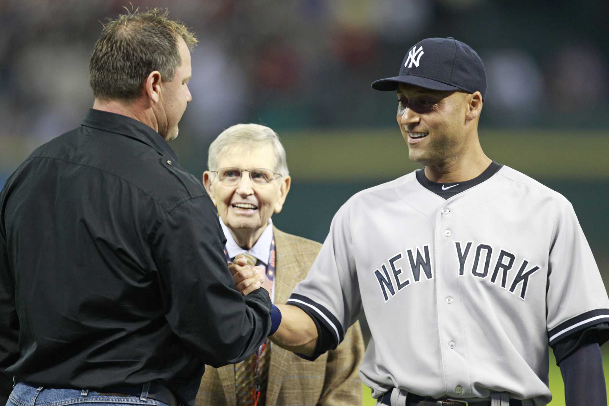 As Derek Jeter enters Hall of Fame, a reminder of a painful Astros miss