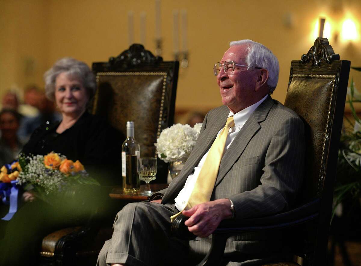 OPINION: Walter Umphrey was a legal giant who helped SE Texas in ...