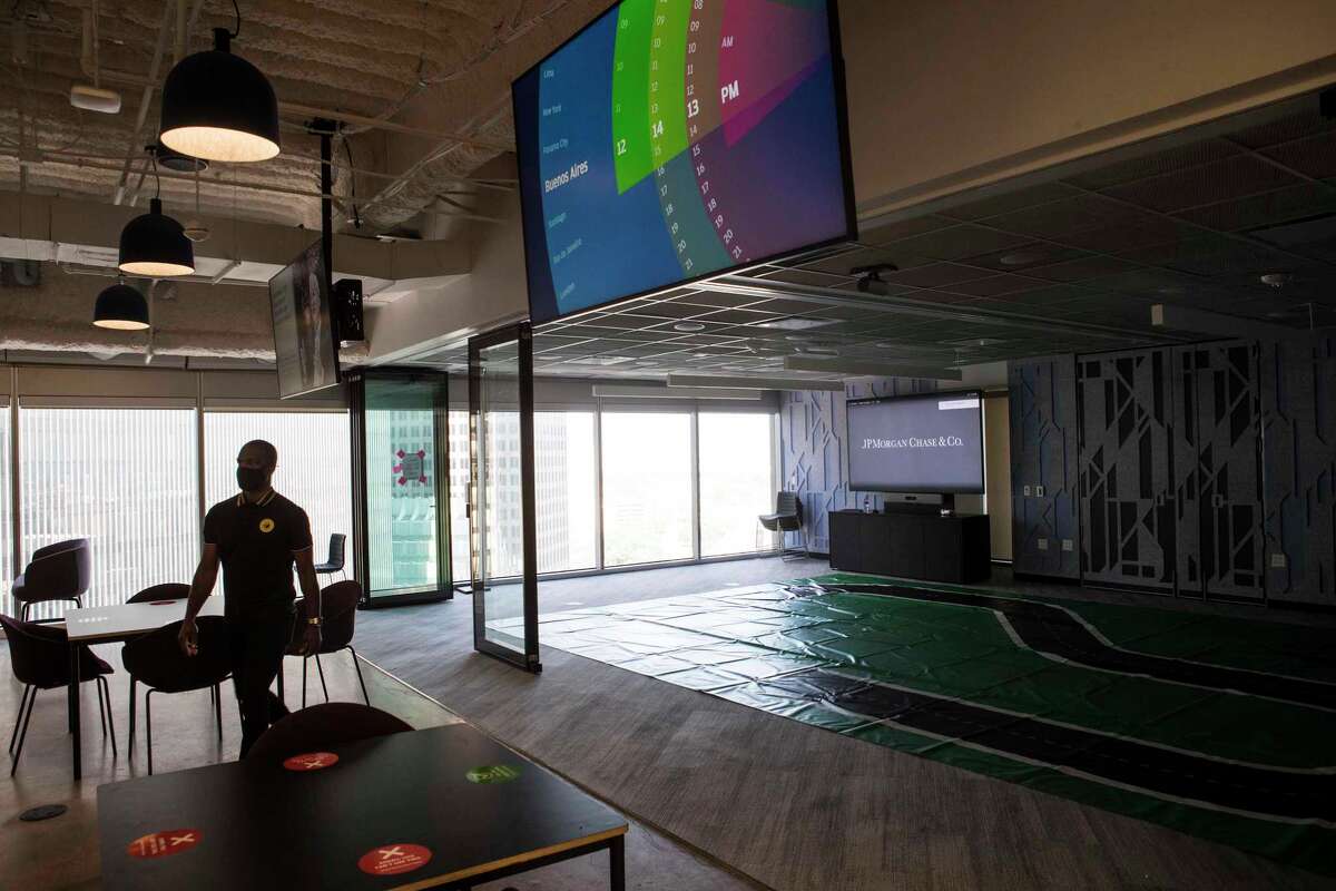 Chase unveils tech hub in downtown Houston's tallest tower